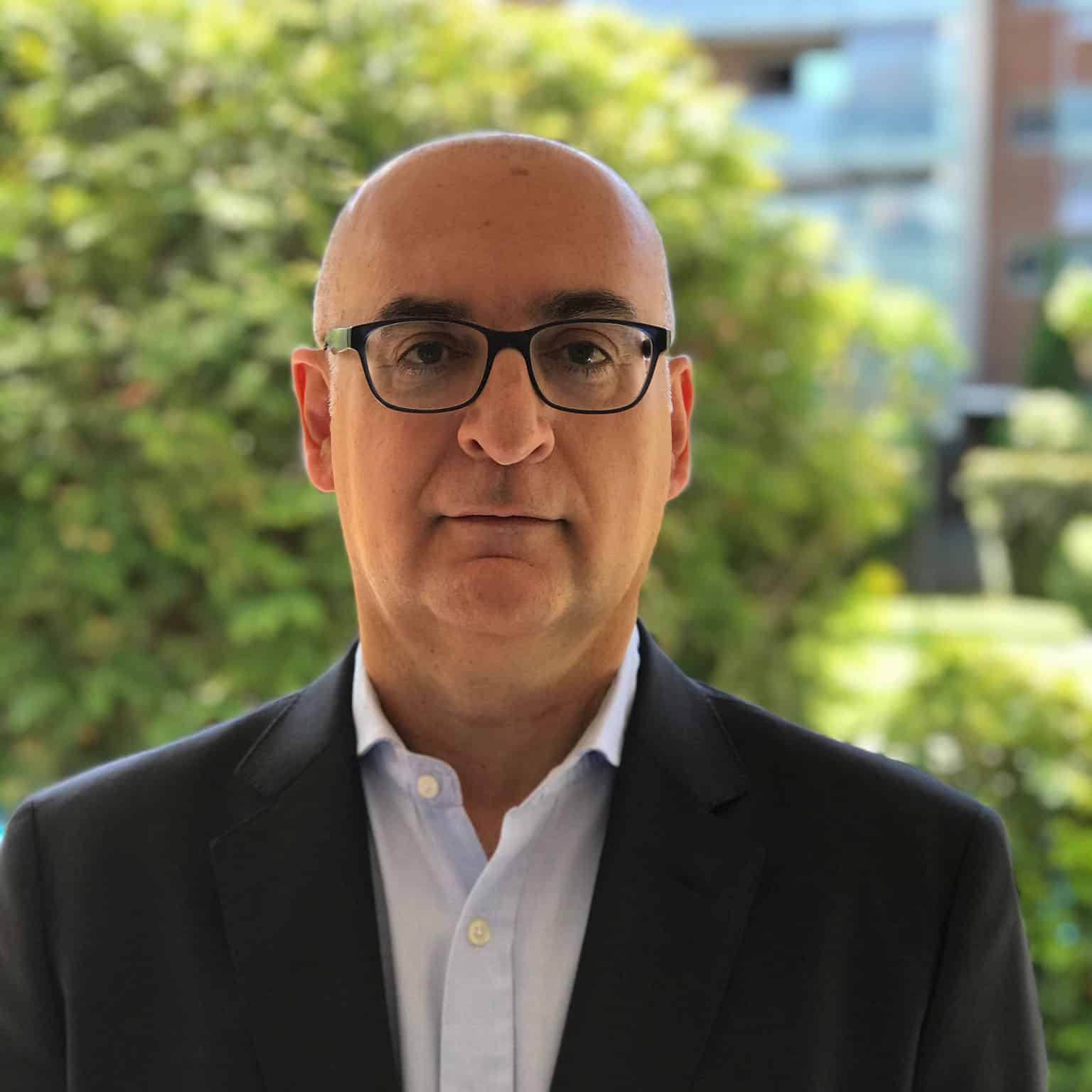 Albert Solé - V-Label Food Heroes